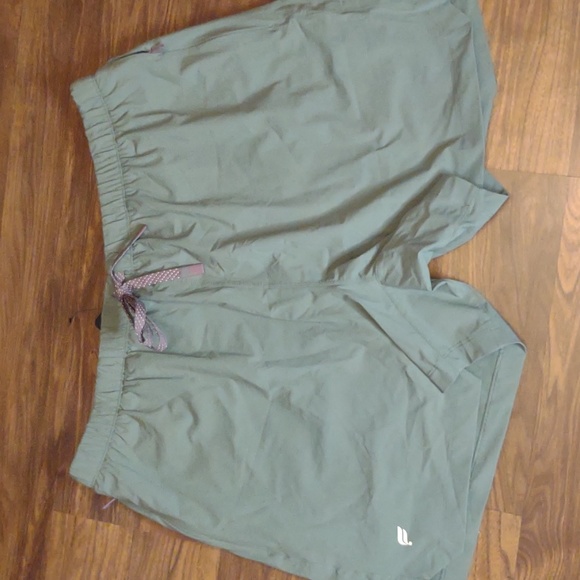 Fabletics | Shorts | Fabletics The One 5 Short Lined | Poshmark